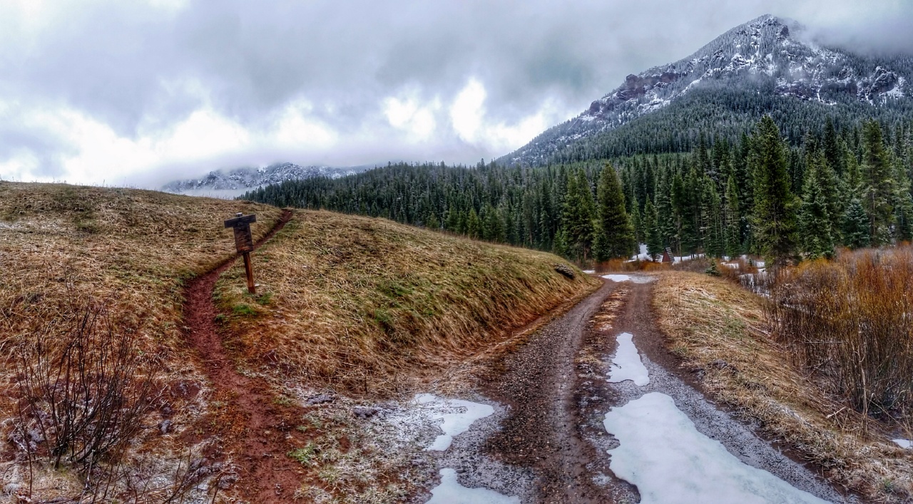 Window Rock Cabin Weekend – Boneshakerbike